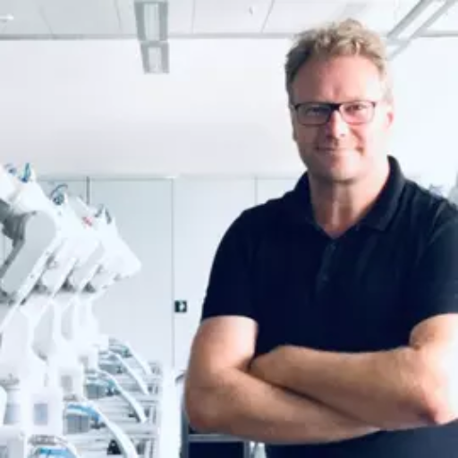 Similar Zhaw Employee